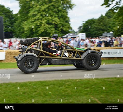 Ariel Nomad Simon Clark Tom Siebert Henry Siebert Saunders Goodwood Fos 2015 2015 Ariel