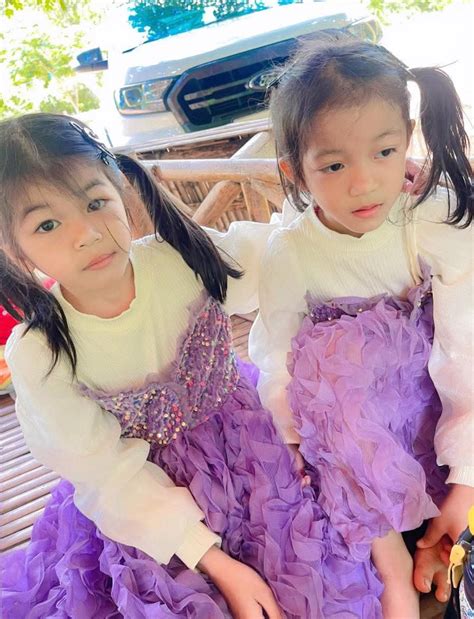 សុវណ្ណ រិទ្ធី សុវណ្ណ រិទ្ធី Added A New Photo