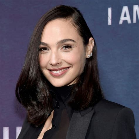 Spotted Celebrities Wearing Vrai Sustainable Jewelry