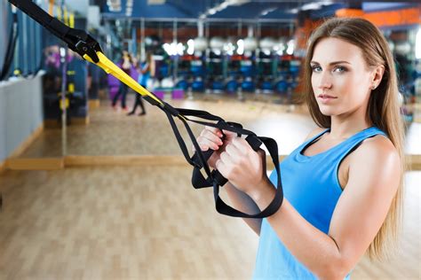 9 упражнений на трицепс которые можно делать дома Спорт Wb Guru