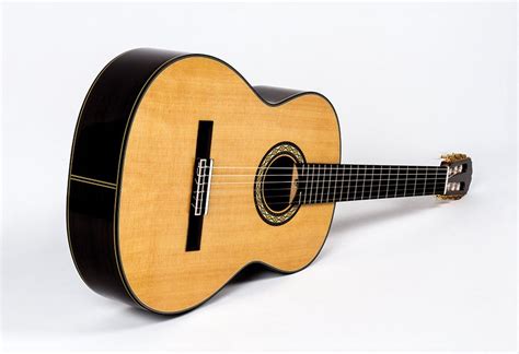 What Is The Best Classical Guitar For Intermediate Players Ins
