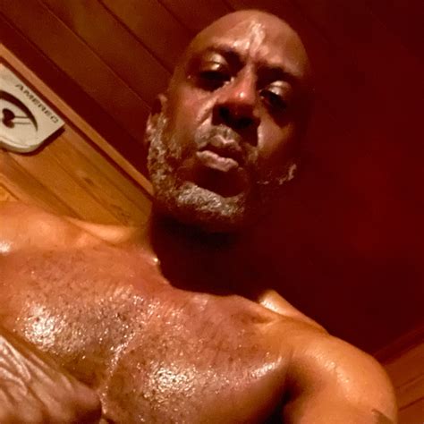 Larry Sugar 3000s Profile Page 6 Vids Pics And More Manyvids