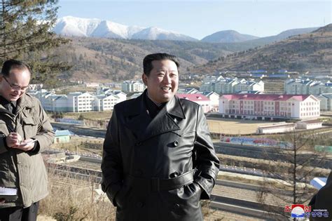 US Russia To Buy Rockets Artillery Shells From North Korea LaPresse