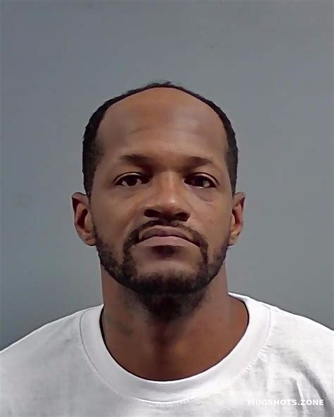 Redmond Cedric Kendrell 05 04 2024 Escambia County Mugshots Zone