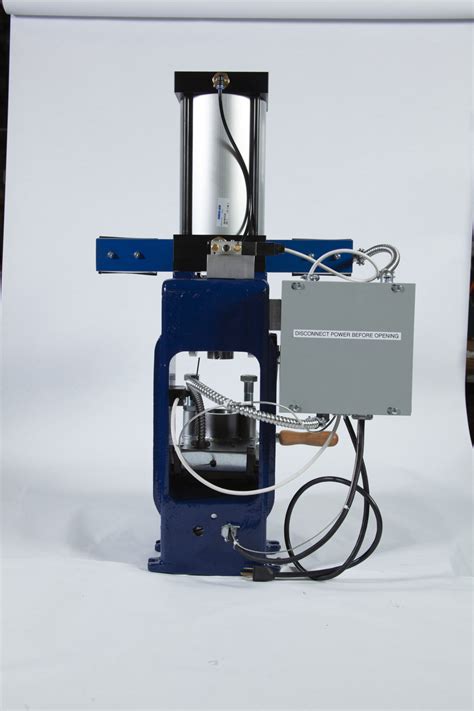 Smaco Model No 600 Pneumatic Injectiontransfer Press Smaco