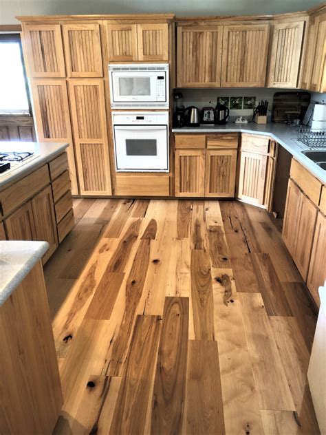 Rustic Hickory Engineered Hardwood Flooring Live Sawn