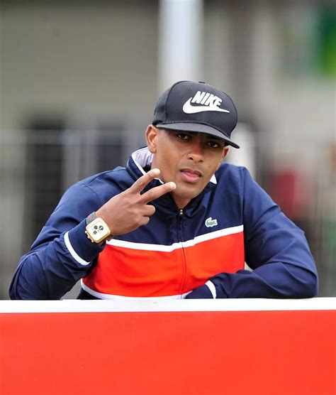 In This Weeks Edition Of Story Behind My Nickname Santos Fc Winger Erwin Isaacs Reveals How