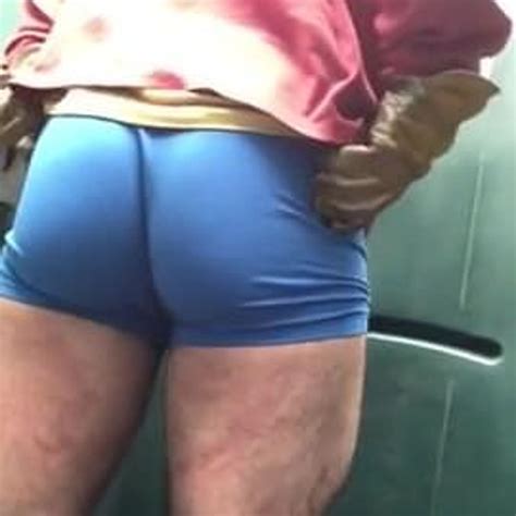 Construction Worker Bear Shows Off His Ass And Big Dick Xhamster