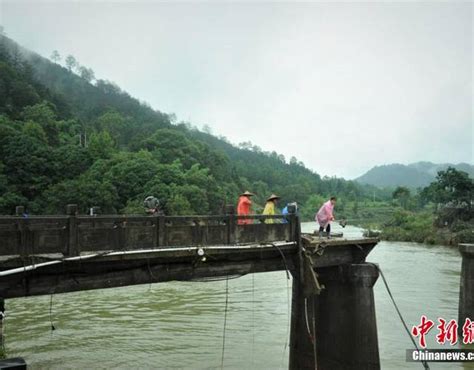 强降雨致江西逾220万人受灾 三清山恢复开放婺源积极自救