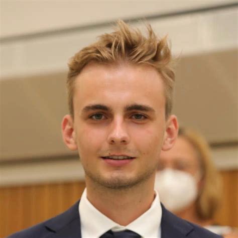 Florian Manz Digital Acquisition And Sales Vodafone Gmbh Xing