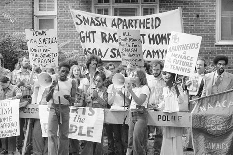 Dennis Brutus Helped Model Campus Protests For South African Divestment