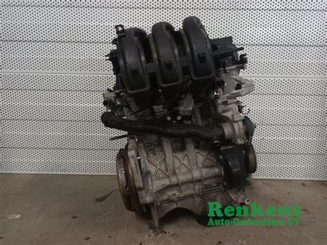 Engine Peugeot 208 I 12 Vti 12v Puretech 82 Hm01