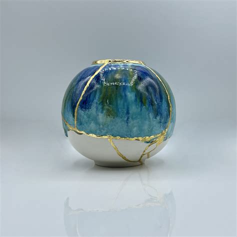 Kintsugi Sea Globe Earthenware — Blackbird Ceramics