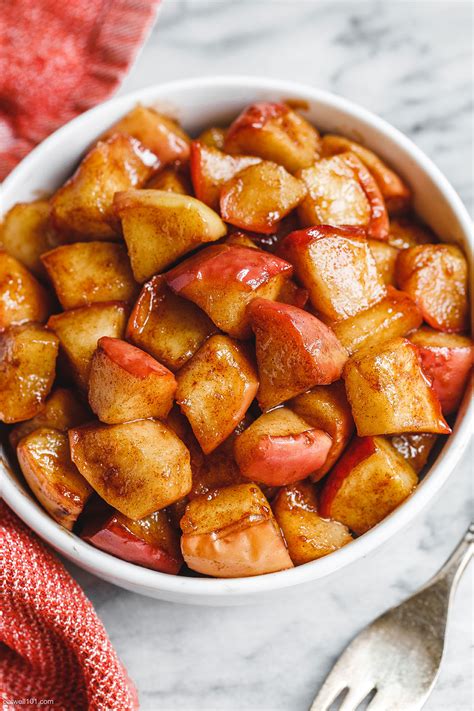 Baked Apples Cinnamon Recipe Baked Apples — Eatwell101