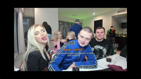Мелстрой и Катя Самбука играют в казино Стрим казик Заносы Youtube