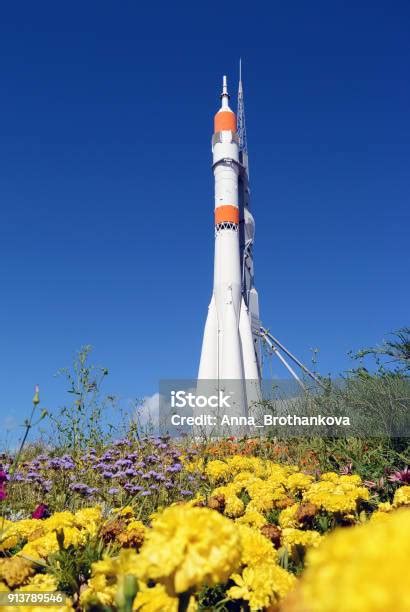 사마라 화 단에 걸쳐 보기 우주 로켓 미사일에 대한 스톡 사진 및 기타 이미지 미사일 로켓 Ship Launch Istock