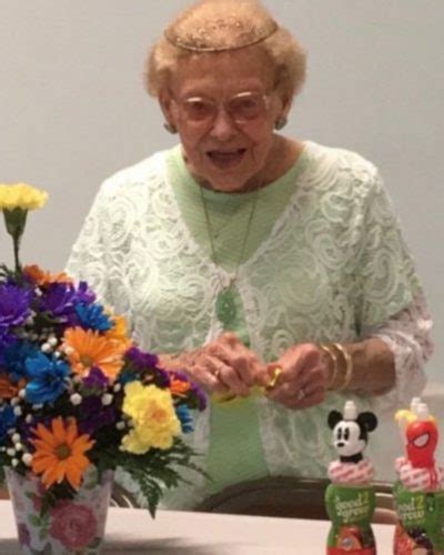 Remembering Maxine Smith Ellyson Mortuary Inc