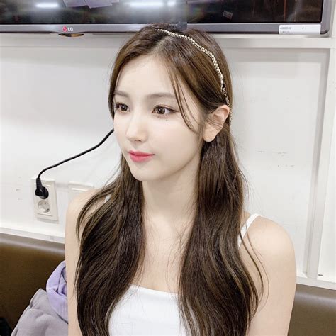 Sohee R Kpics