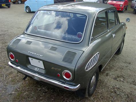 Nostalgia Cars スズキ・フロンテlc10型 1967年）