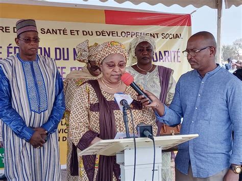 Mali Mois de la solidarité et de la lutte contre lexclusion Plus de personnes