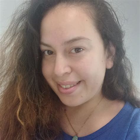 Lidia Hermosa Chica Ecuatoriana