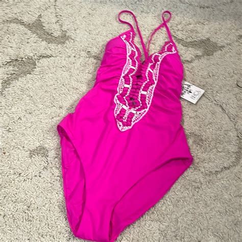 Becca Swim Becca Womens One Piece Pink And White Crochet Swimsuit