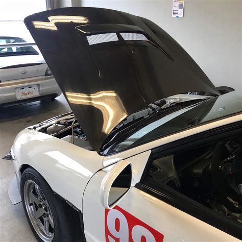 Js Style Carbon Fiber Aero Vented Hood For Acura Integra Dc2 1993 2001