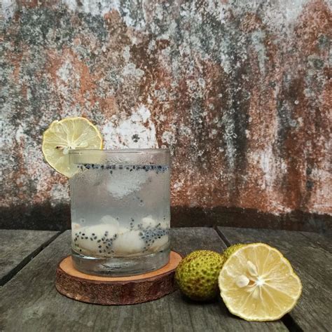 Resep Es Leci Lemon Selasih Sederhana Rumahan Di Yummy App