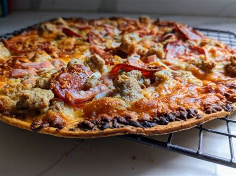 Review Digiorno Carnivore Loaded Ultra Thin Crust Pizza