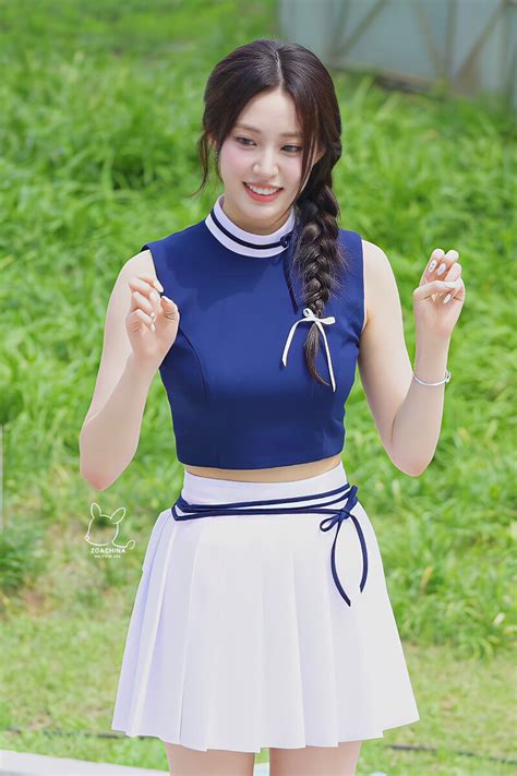 240711 Weeekly Zoa Mini Fan Meeting Kpopping