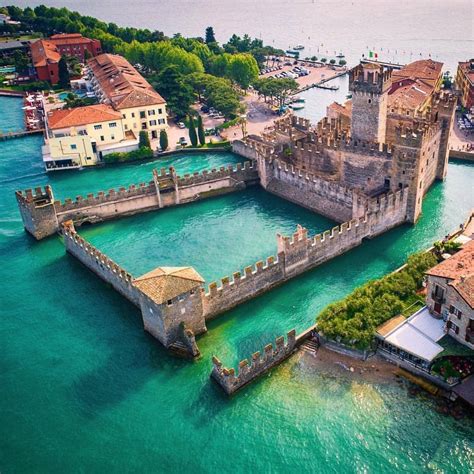 City Best Views🔝Городские виды on Instagram: “📍 Sirmione , Italy 🇮🇹 📍 ...