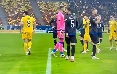 Thirrje Anti Kosovës Ndërpritet Ndeshja Në Bukuresht Pasi Largohen Futbollistët E Kosovës Tv21