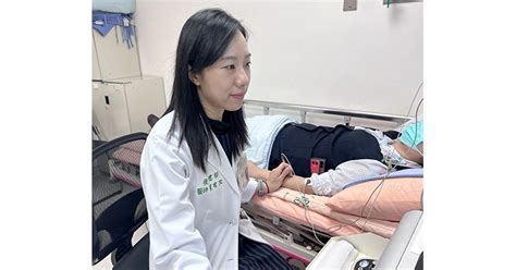 生理期前常腰酸背痛？竟是薦髂關節惹禍！這樣做跟疼痛說bye Bye 華人健康網 專業即時優質的健康新聞及資訊分享平台業即時優質的健康