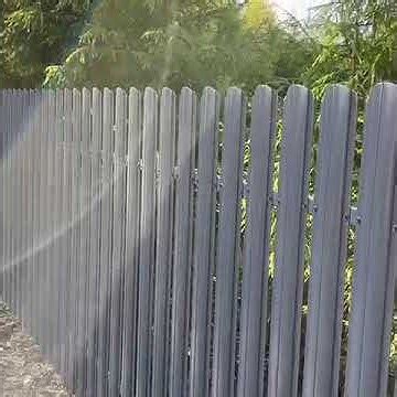 Забор из металлического штакетника с зазором графит - YouTube