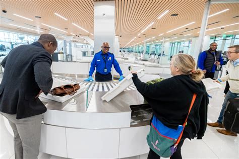 TSA Trials New Walk Through Scanners And Liquid Rule Changes Business Traveler USA