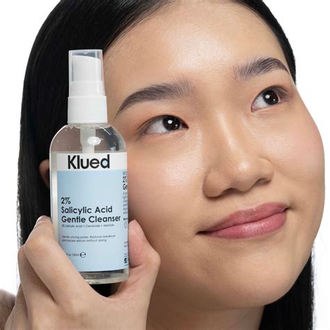 2 Salicylic Acid Gentle Cleanser Klued