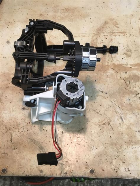 Forums The Garage Dismantling And Rebuilding A Headlamp C Owners