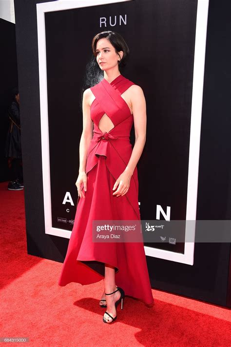 Katherine Waterstons Feet