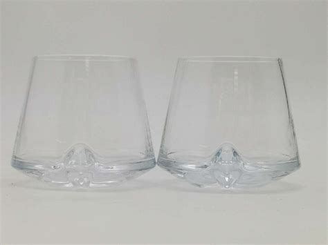 Two Midleton Very Rare Whiskey Glasses Whiskey Bidders Irish