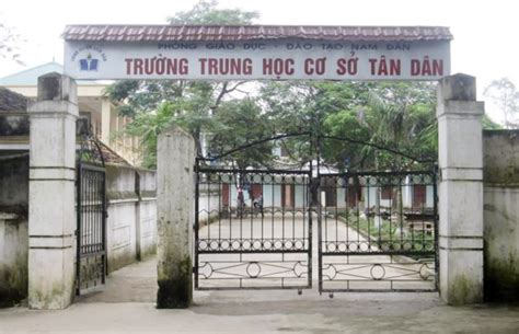 Tố Cáo Thầy Giáo Quan Hệ Tình Dục Với Học Sinh Lớp 9