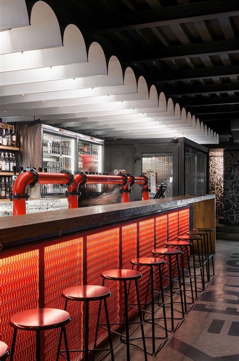 Pin By Nikita Yurlov On Bar Cafe Bar Design Restaurant Pub Interior