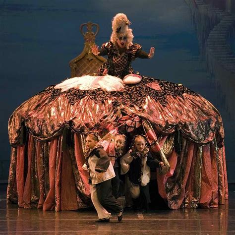 Nutcracker Ballet Mother Ginger At Maurice Delgado Blog