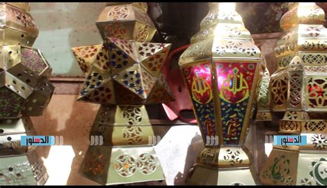 على الأصل دوّر حكاية أقدم ورشة لصناعة فوانيس رمضان في بني سويف