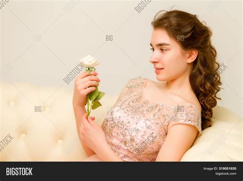 Very Beautiful Teen Image And Photo Free Trial Bigstock