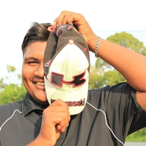 Azuan Hardtoexplain Wan Chakoi • Threads Say More