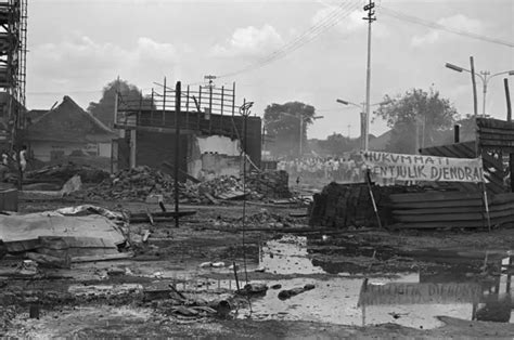 Peristiwa G30s 1965 Penumpasan Pki Dan Hari Hari Sesudahnya Bbc