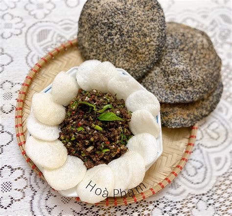 Mồi Bén Như Phồng Tôm Xúc Chim Bồ Câu Cả Vại Bia Cũng Hết