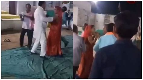 Viral Video డ్యాన్సర్‌తో చిందులు ముద్దులు రెచ్చిపోయిన కాంగ్రెస్