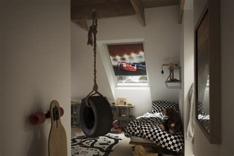 Rulou Interior Sau Exterior Pentru Ferestrele De Mansarda