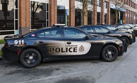 Vancouver Police Investigate Three Stabbings In Downtown Eastside Bc